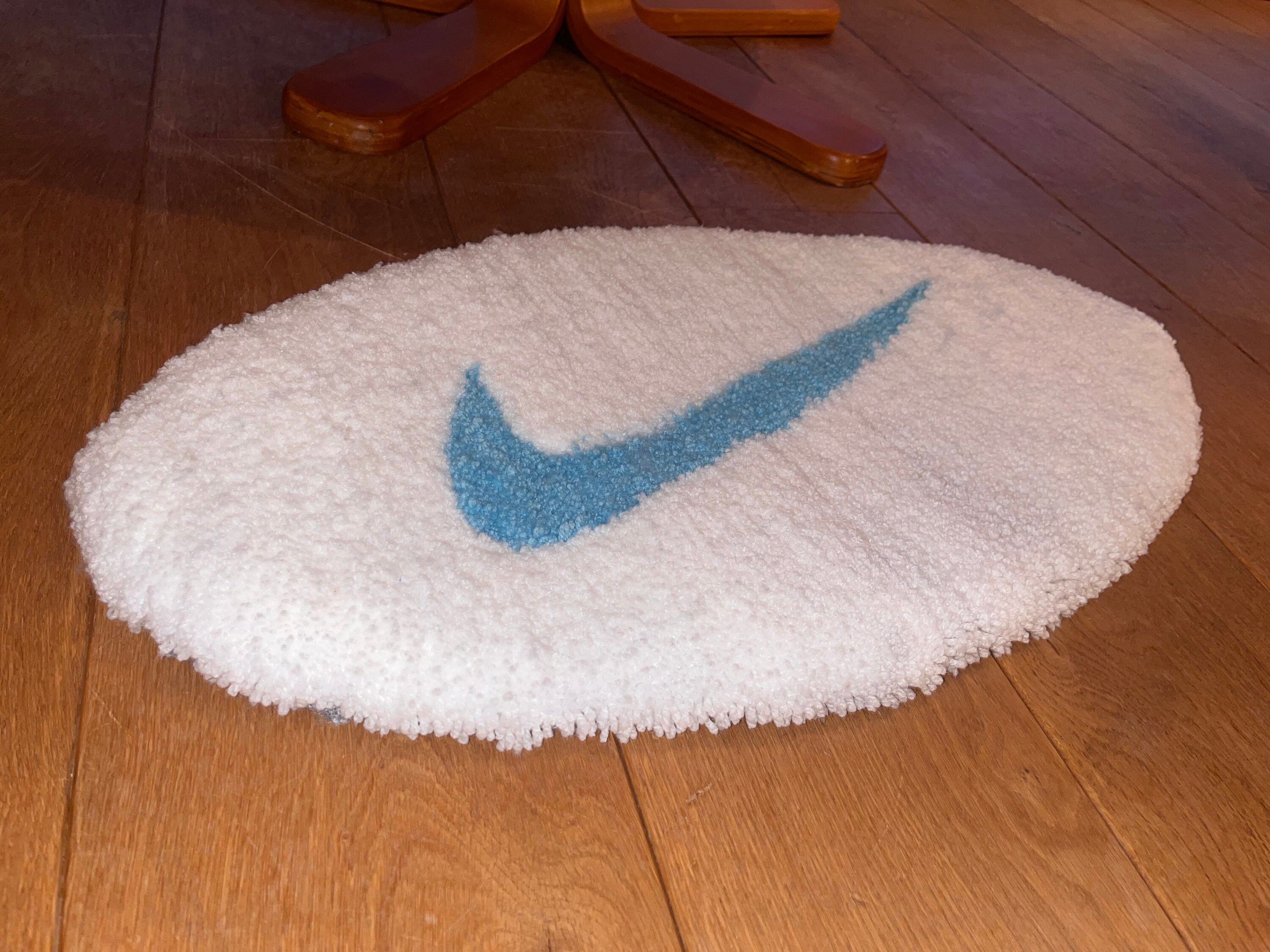 Hand Made Nike Rug Tiffany Blue Tick and White Background 24 X 12inches ...