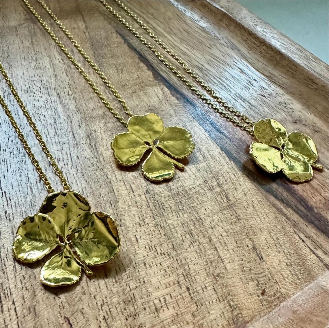 Real Four-leaf Clover Pendant W/ Necklace - Etsy