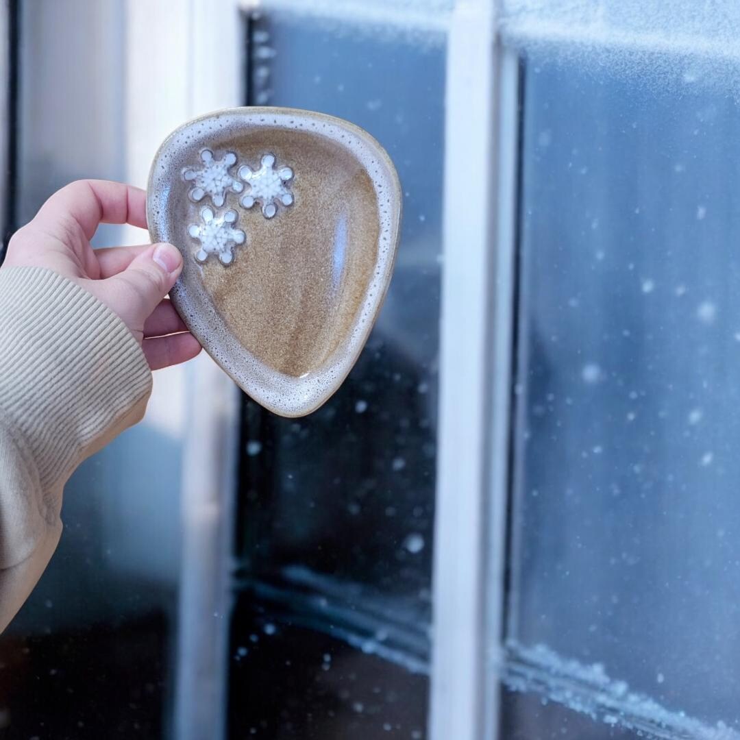 Snowflake Spoon Rest. Handmade Pottery. Perfect Gift for Anyone Who ...