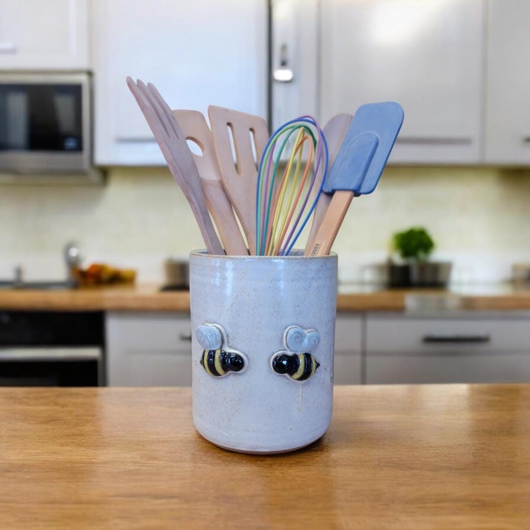 Bee Utensil Holder. Handmade Pottery. Great Way to Hold Your Kitchen ...