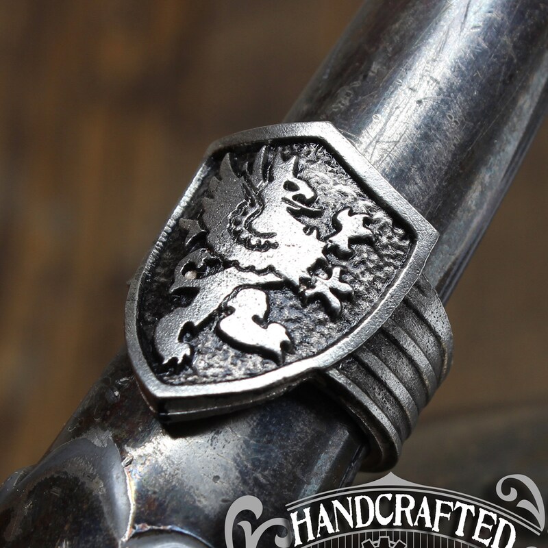 Shield Ring - Etsy