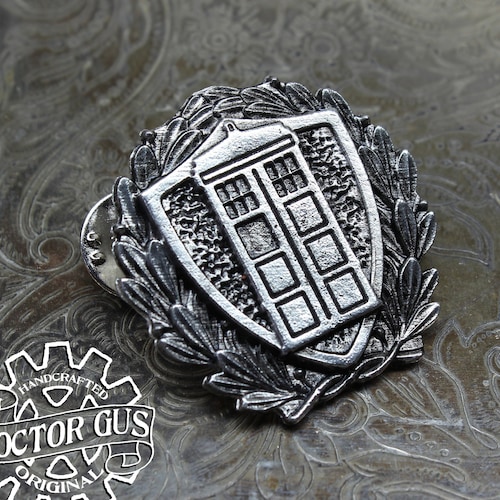 Tudor Rose Heraldic Badge Heraldry Cosplay Pin Handcrafted - Etsy