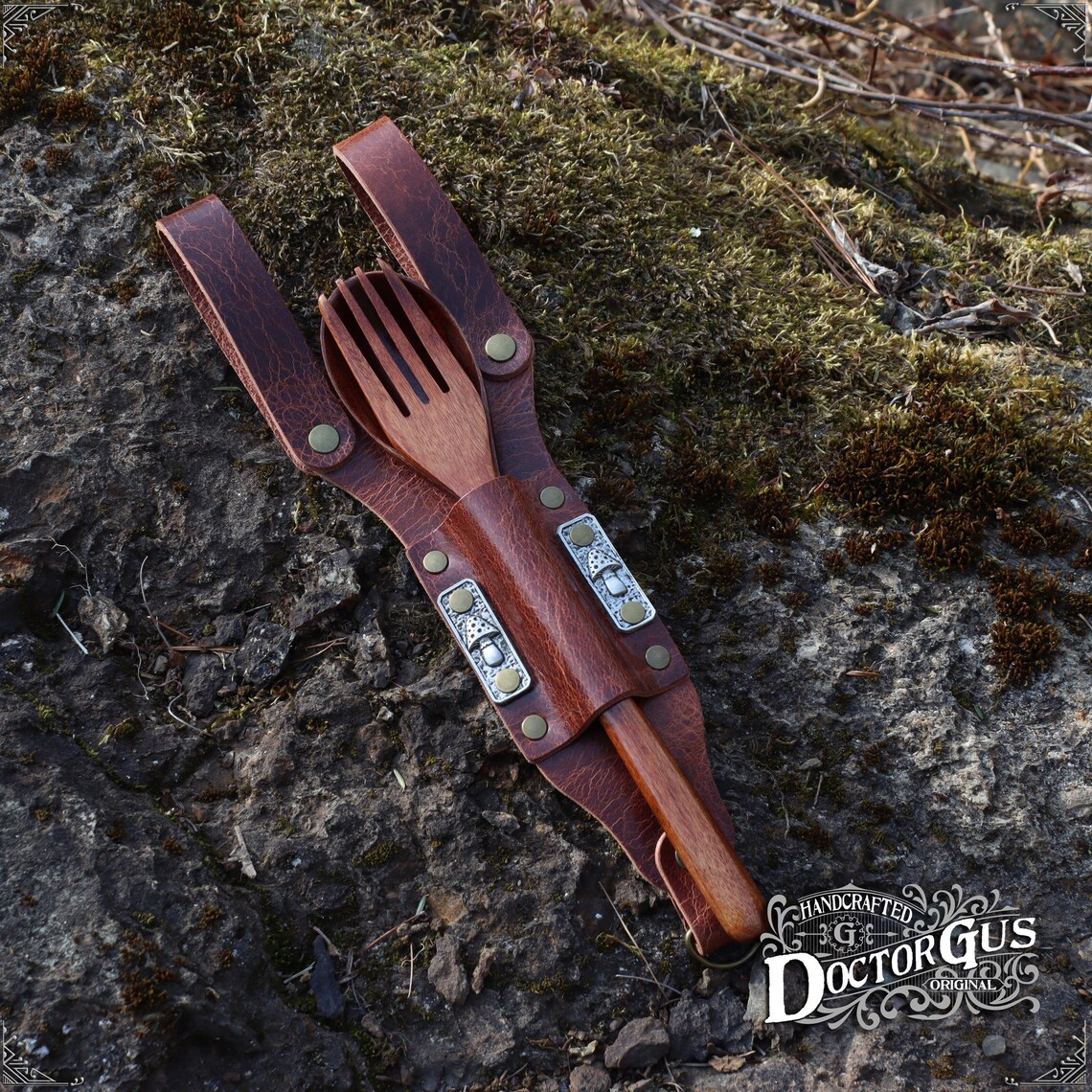 Handcrafted Leather Spoon Holster – Antique Brown – Belt-mounted ...