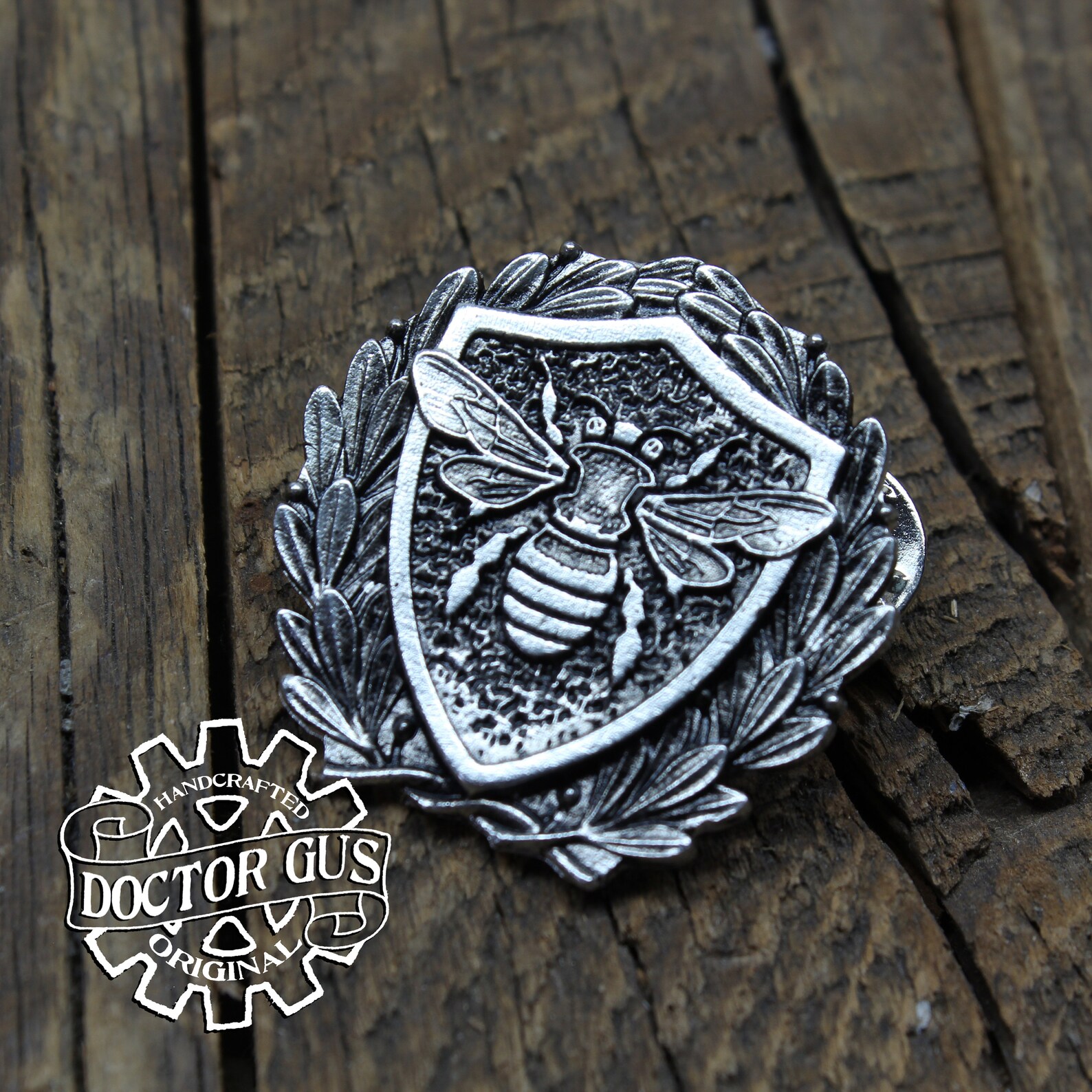 Bee Heraldic Badge Heraldry Cosplay Pin Handcrafted Pewter | Etsy