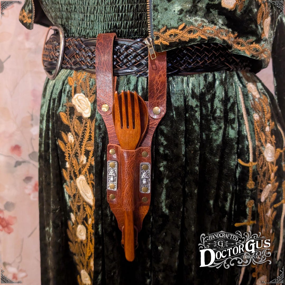 Handcrafted Leather Spoon Holster – Antique Brown – Belt-mounted ...