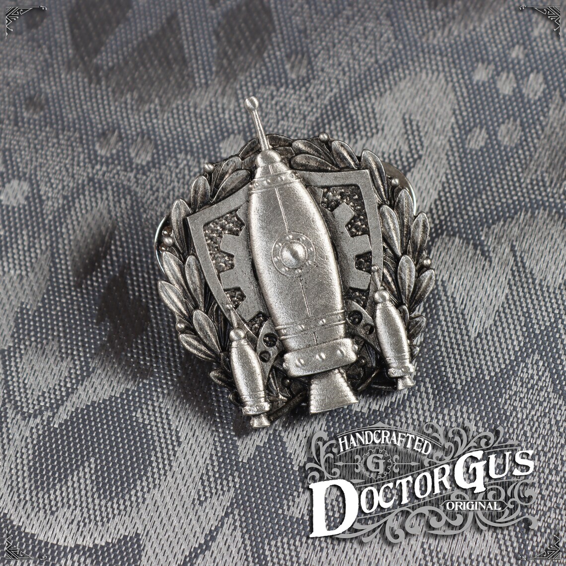 Rocketship Badge - Retro Steampunk Cosplay Pin - Handcrafted Pewter ...