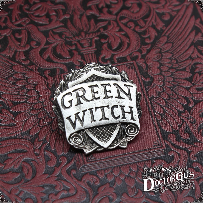 Green Witch Class Badge RPG Character Class Pin - Etsy
