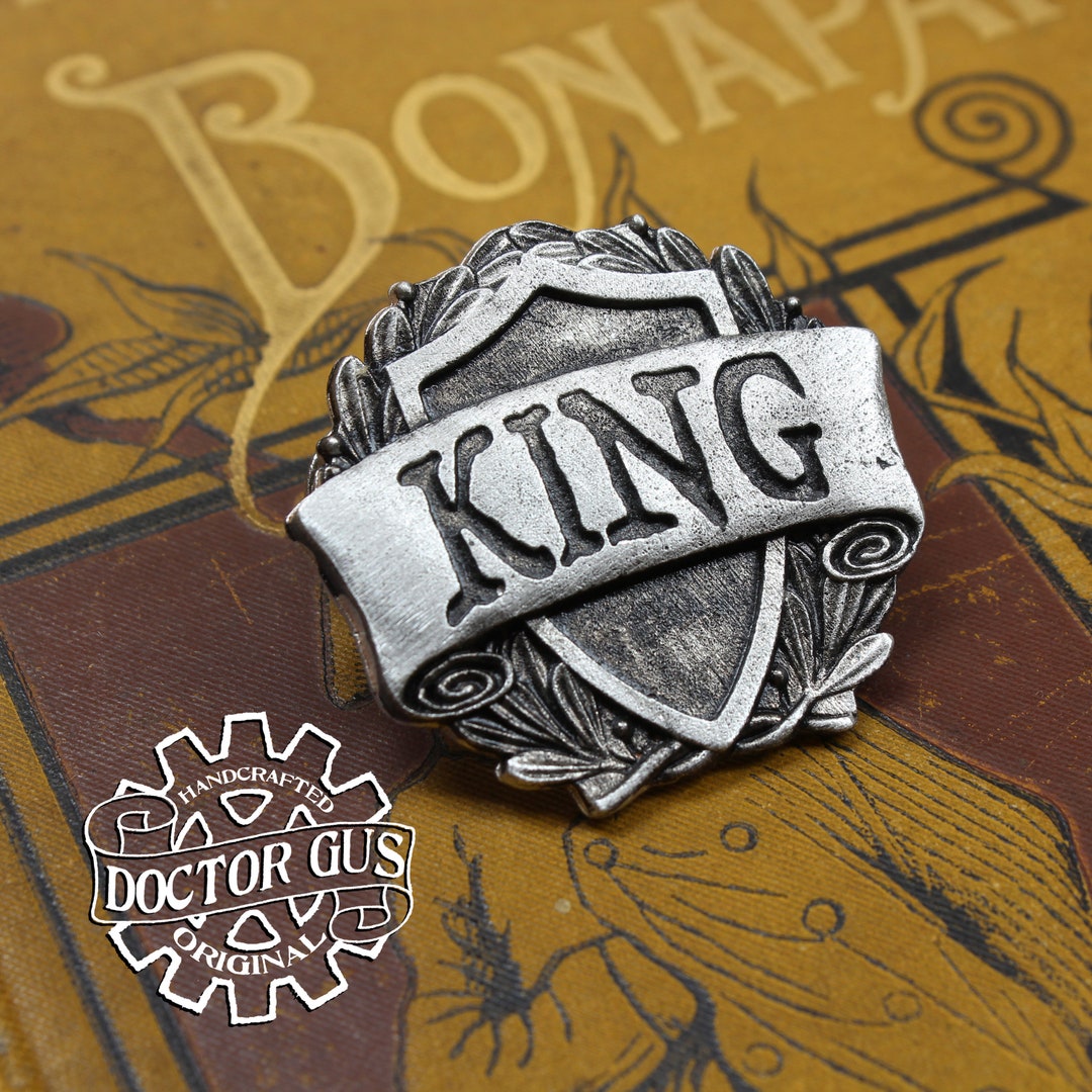 King Badge - RPG Character Class Pin - Handcrafted Pewter Accessories ...
