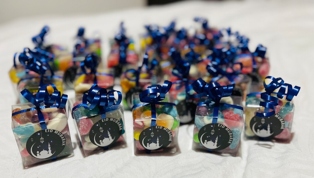 Eid Mubarak - Ramadhan Favour Cube Box | Halal Sweets Cube Box ...