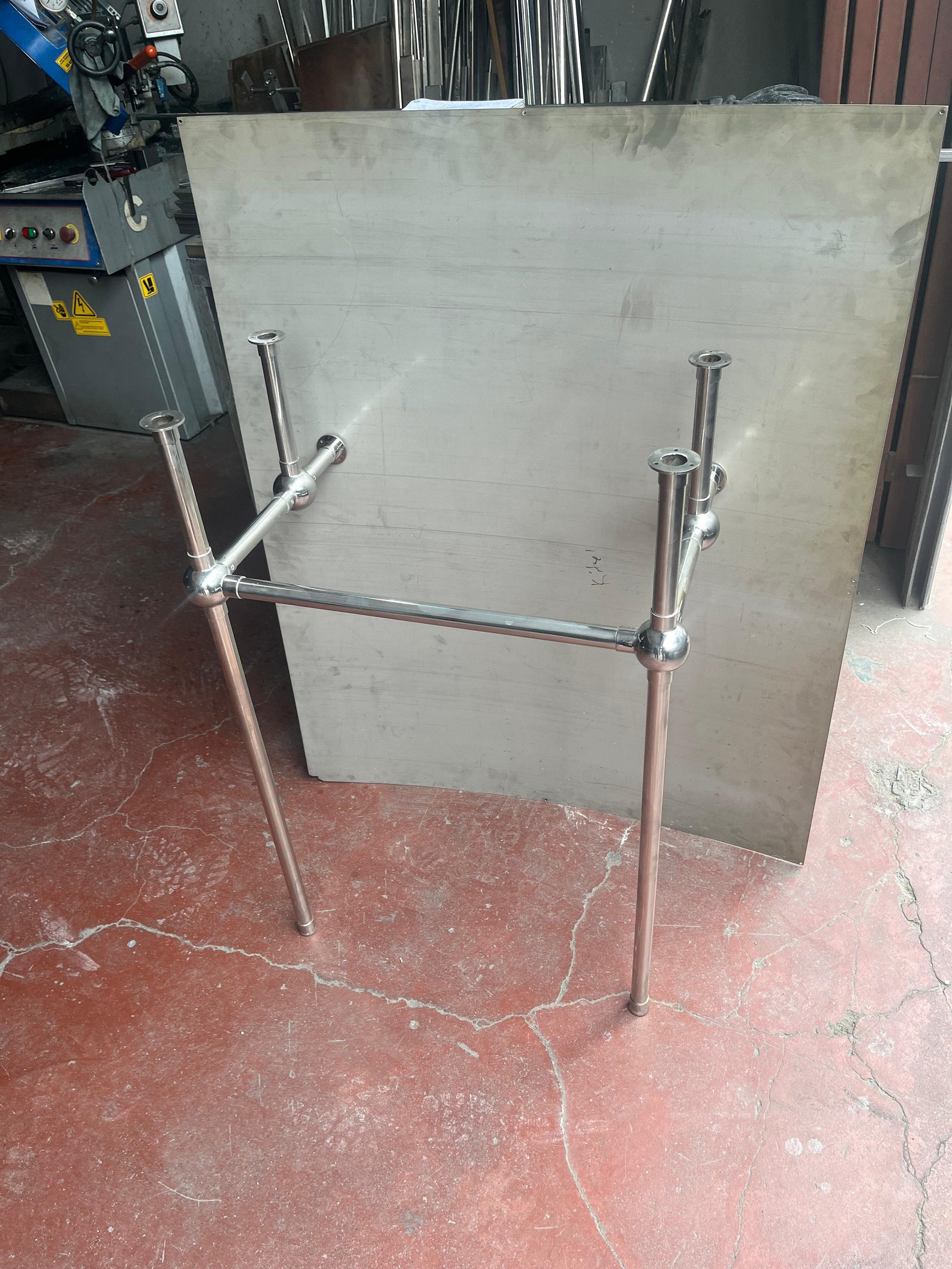 Chrome Sink Legs, Custom Chrome Lucite Sink Legs | Luxury Sink Base ...