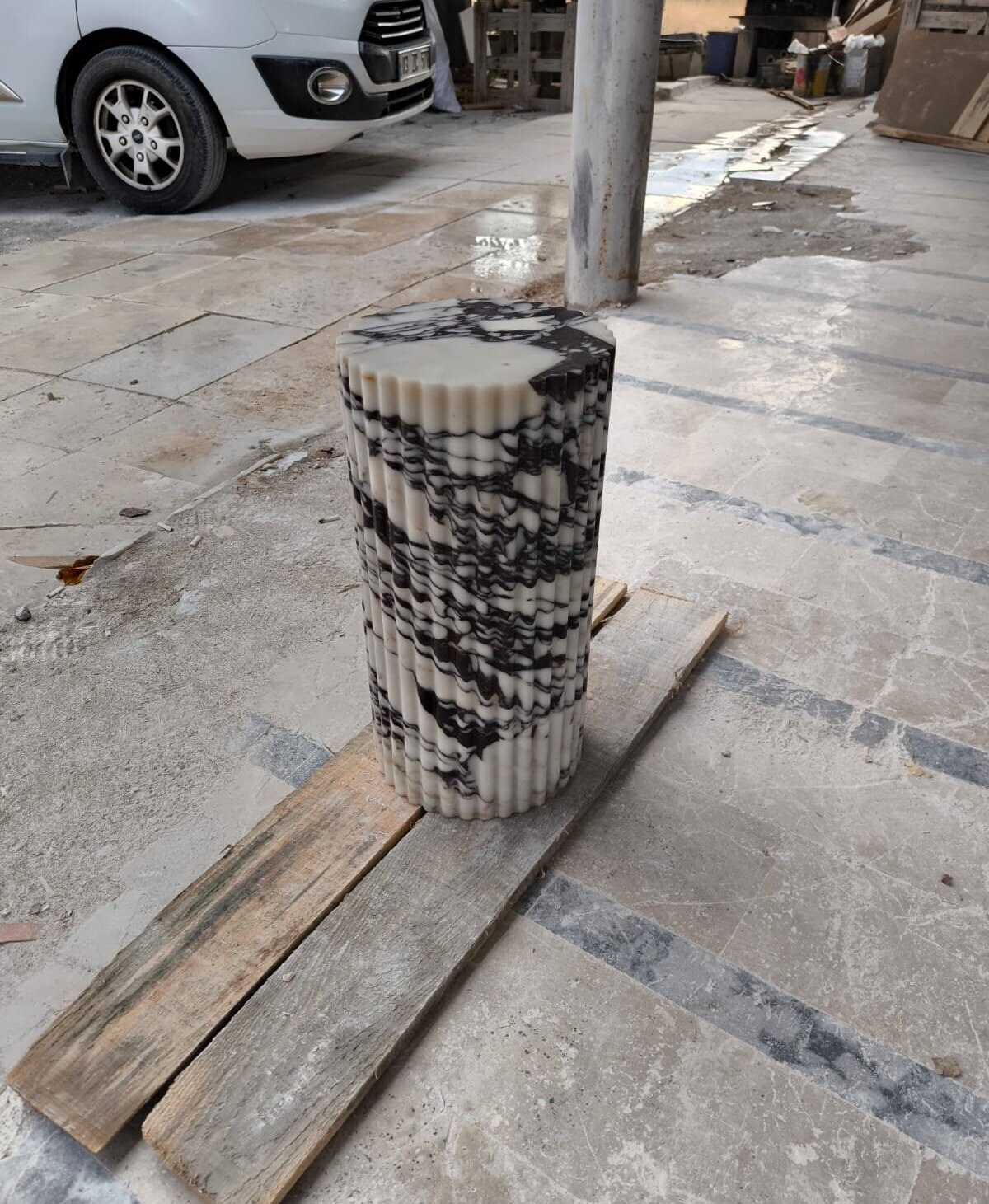 Calacatta Viola Marble Plinth Table: Natural Stone Pedestal - Etsy