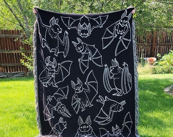 Medieval Bat Tapestry Inspired Woven Throw Blanket Dark Academia Decor ...