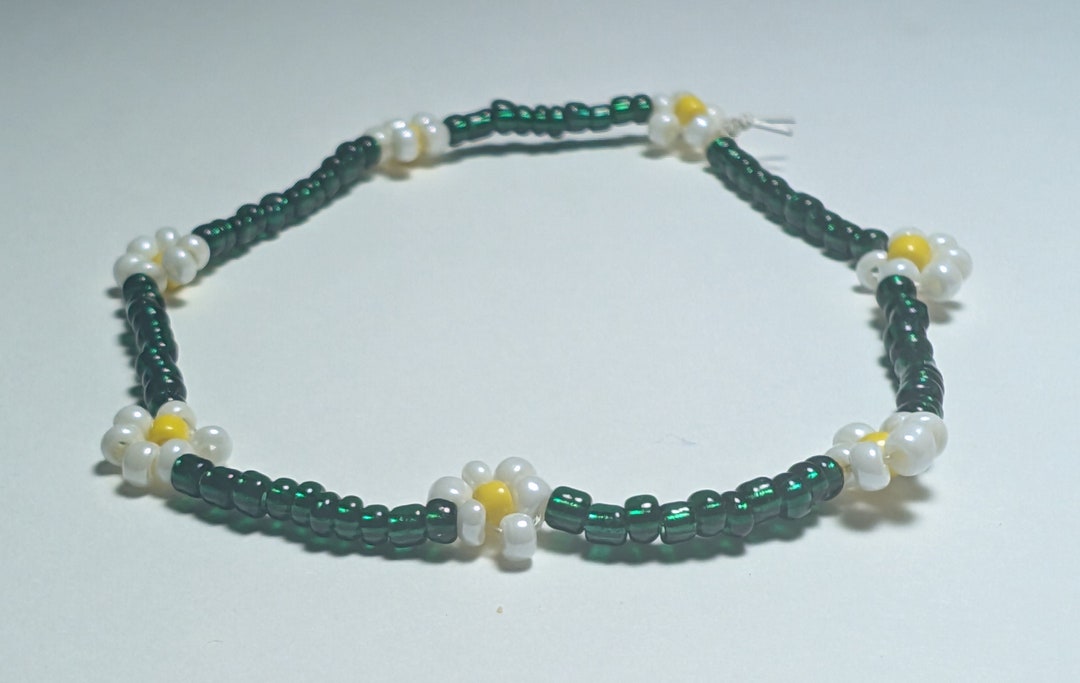 Cutesy Green Seed Bead Flower Bracelet - Made With Stretchy Elastic - Etsy