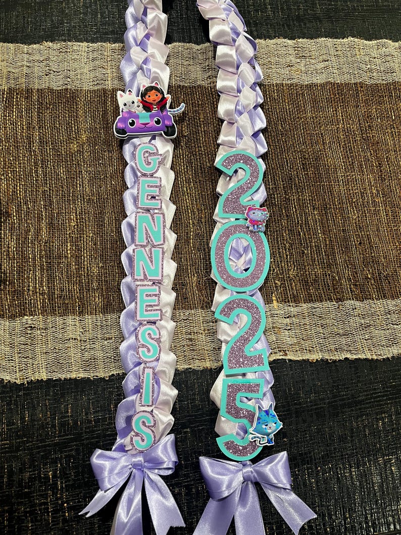 Graduation Lei -gabby Dollhouse - Etsy