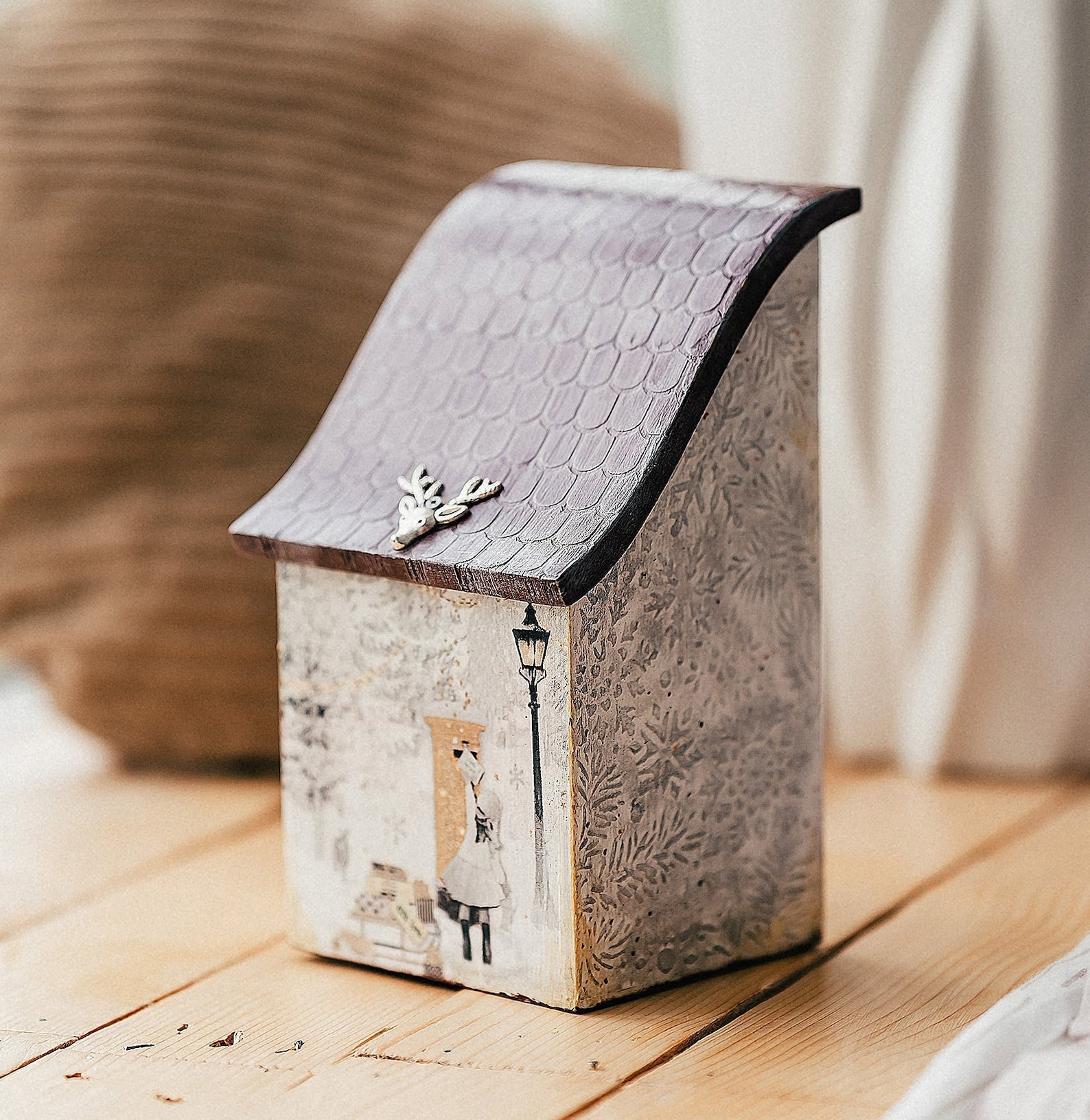 House Box, Curved Lid, Sweet Box, Candy Box, Small Items Storage Box ...