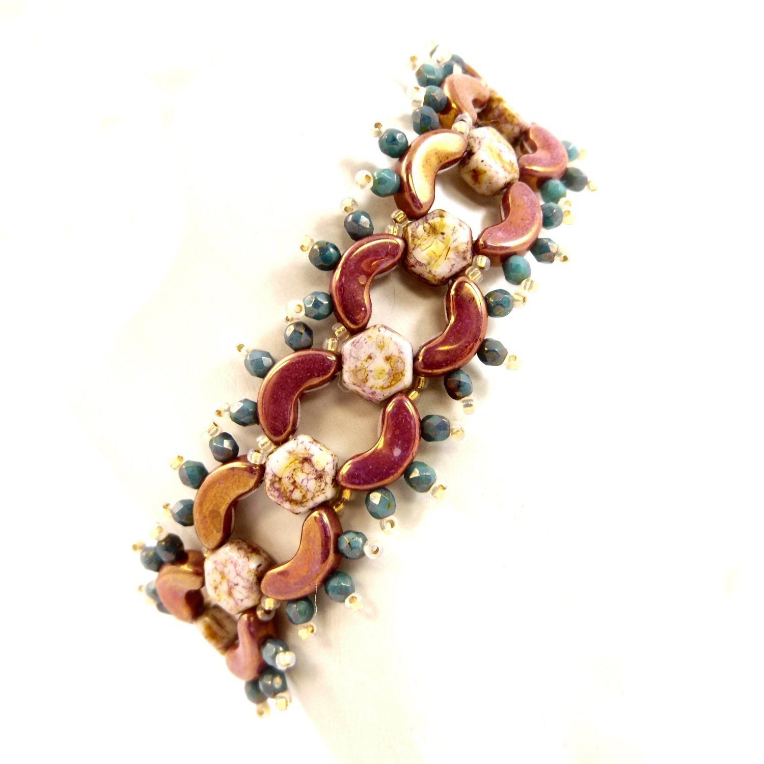 Honeycomb and Arcos Par Puca Crescent Tutorial, Crystal and Seed Bead ...