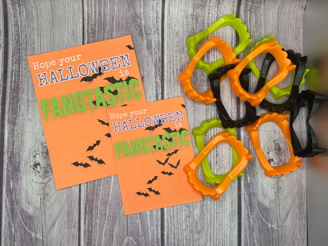 PRINTABLE Hope Your Halloween is FANGTASTIC' . Perfect for Teachers ...