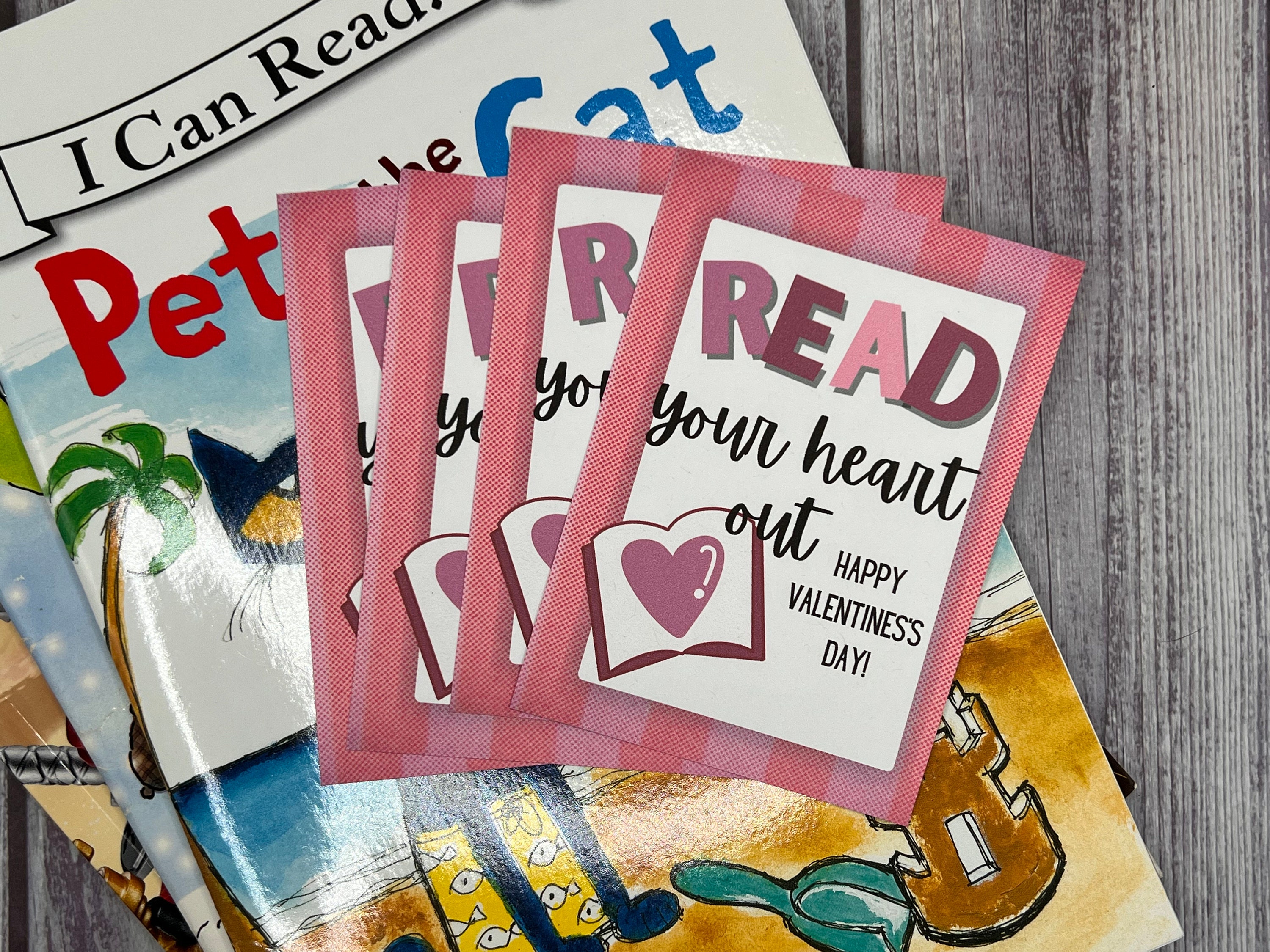 PRINTABLE READ Valentine- Read Your Heart Out Perfect for Teachers and ...