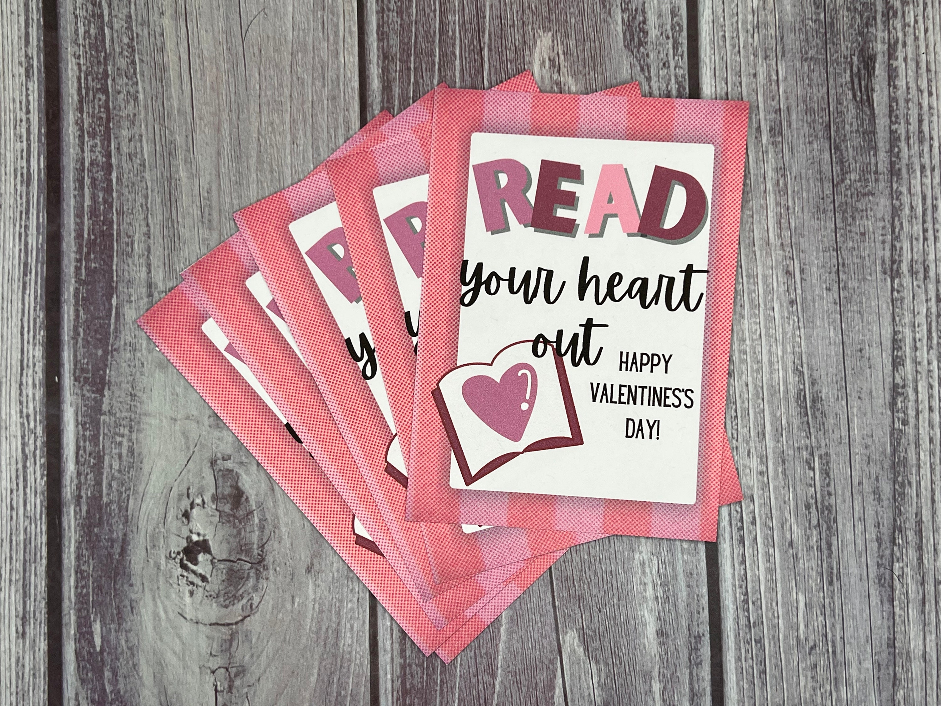 PRINTABLE READ Valentine- Read Your Heart Out Perfect for Teachers and ...