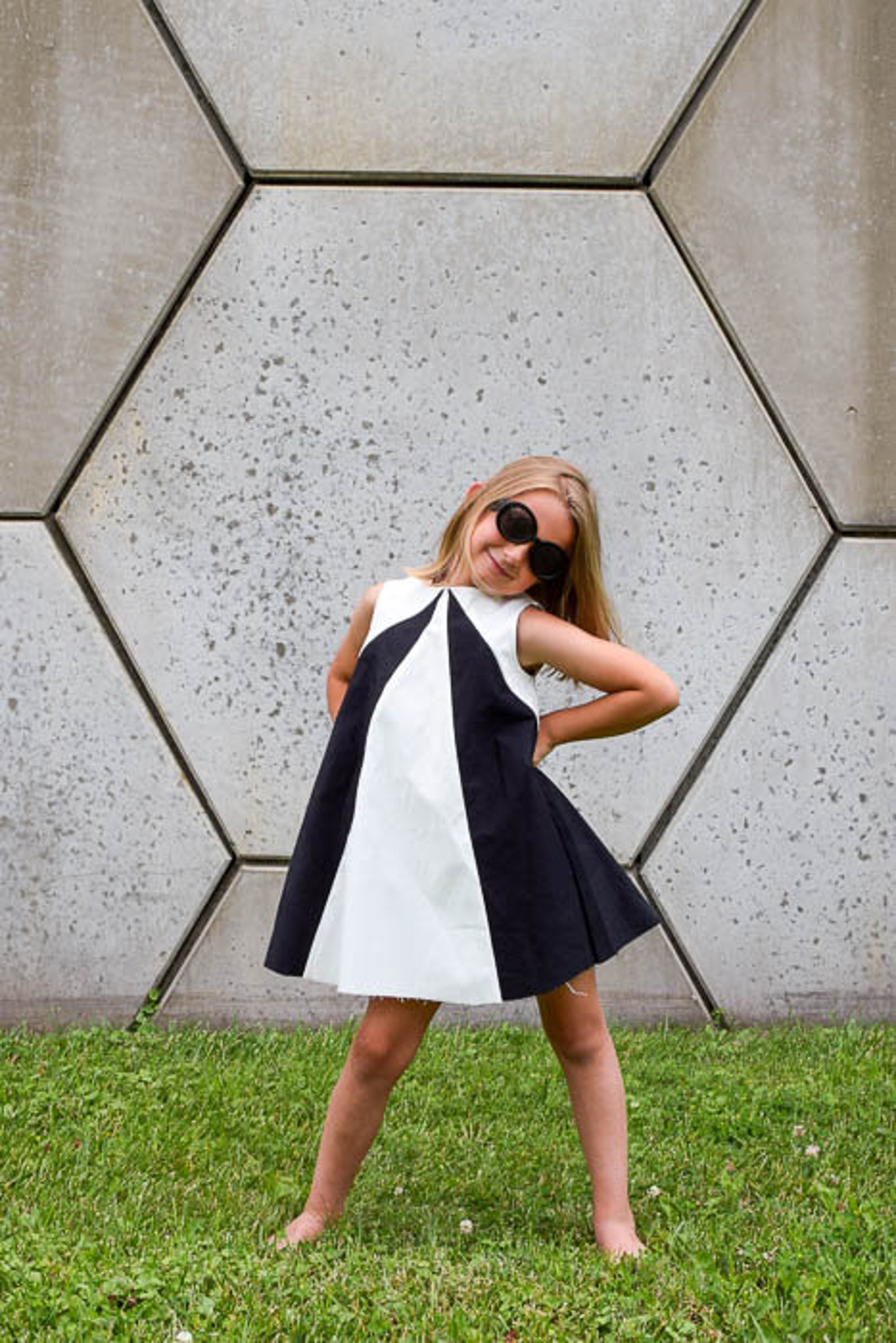 Girl Mod Shift Dress PDF Sewing Pattern, the Zonneschijn Dress Sized 2y ...