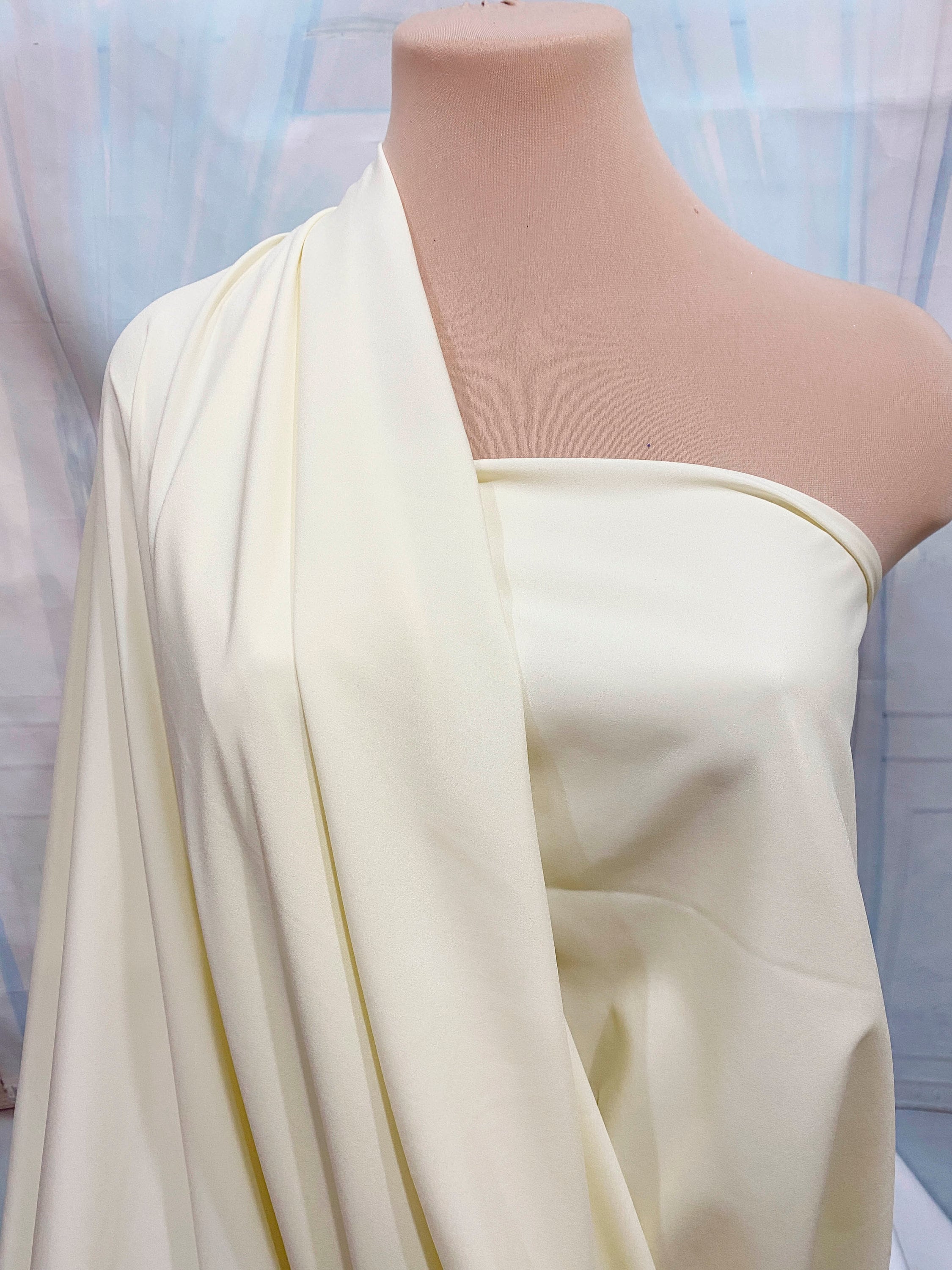 Stretch Polyester Lining Fabric LIGHT IVORY .. 60 ... | Etsy