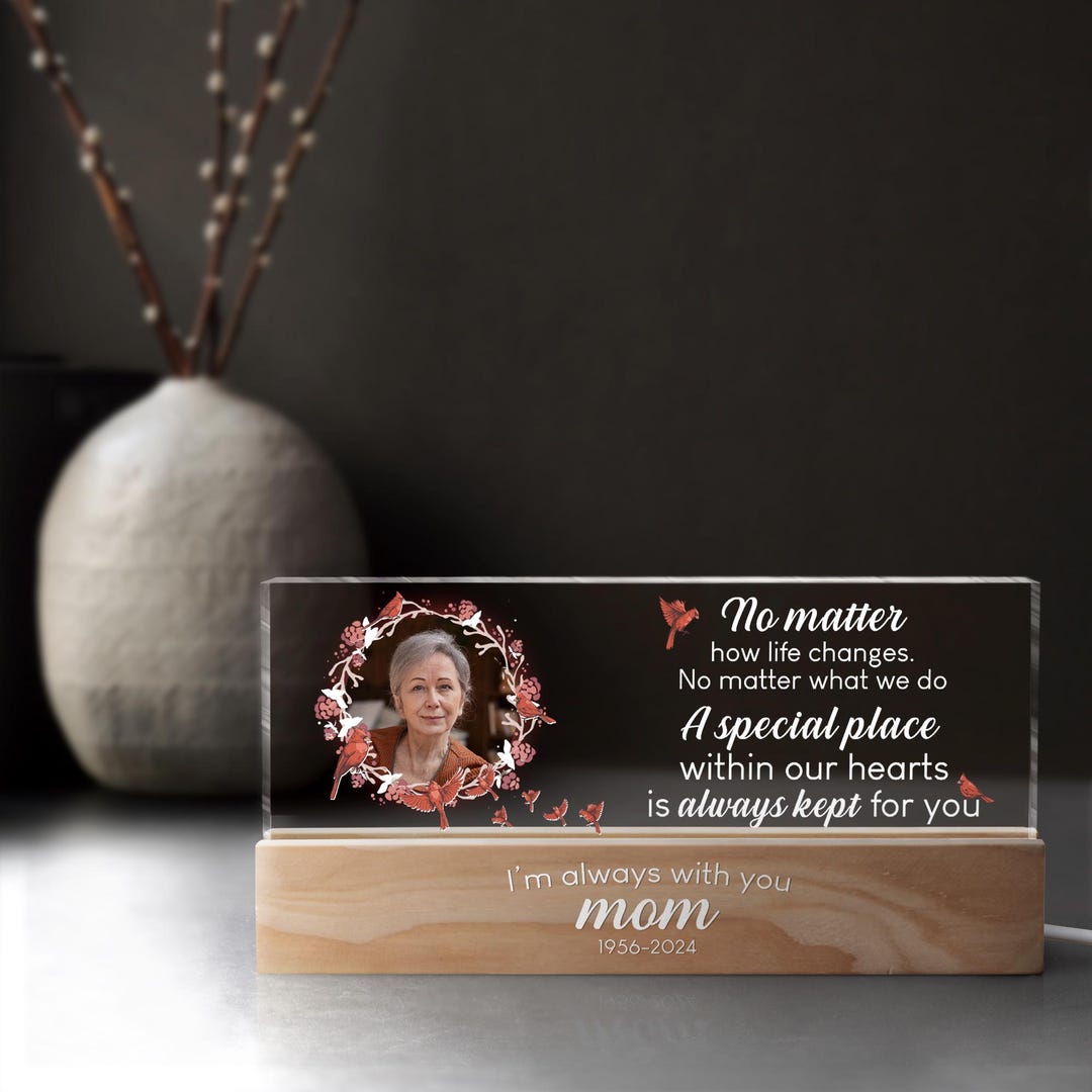 Custom Memorial LED Lamp for Mom, in Memory of Loved One Gifts ...