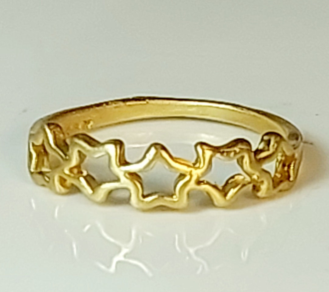 18 Kt Gold Stars Ring, Delicate Solid Gold Stacking Ring, Solid Gold ...