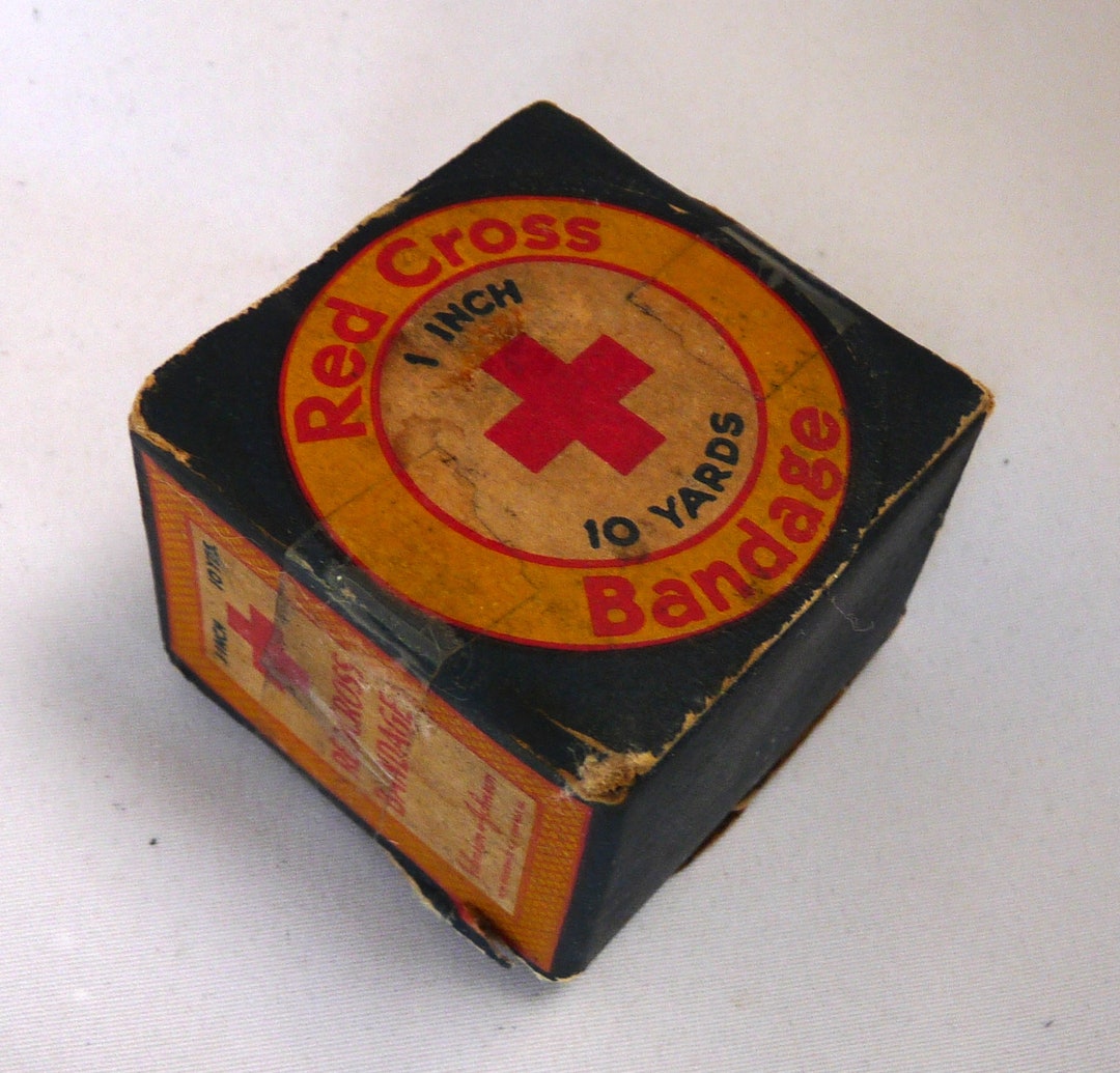 Johnson & Johnson Red Cross Bandages Vintage Adverting Box Full Medican ...