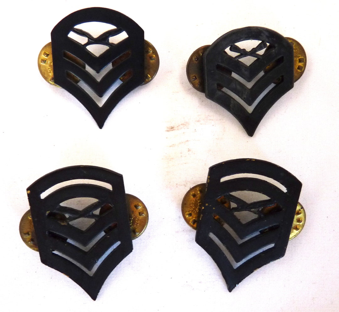 4 Vintage US Marine Military Sgt Rank Pins USMC Brass Chevron Rifles ...