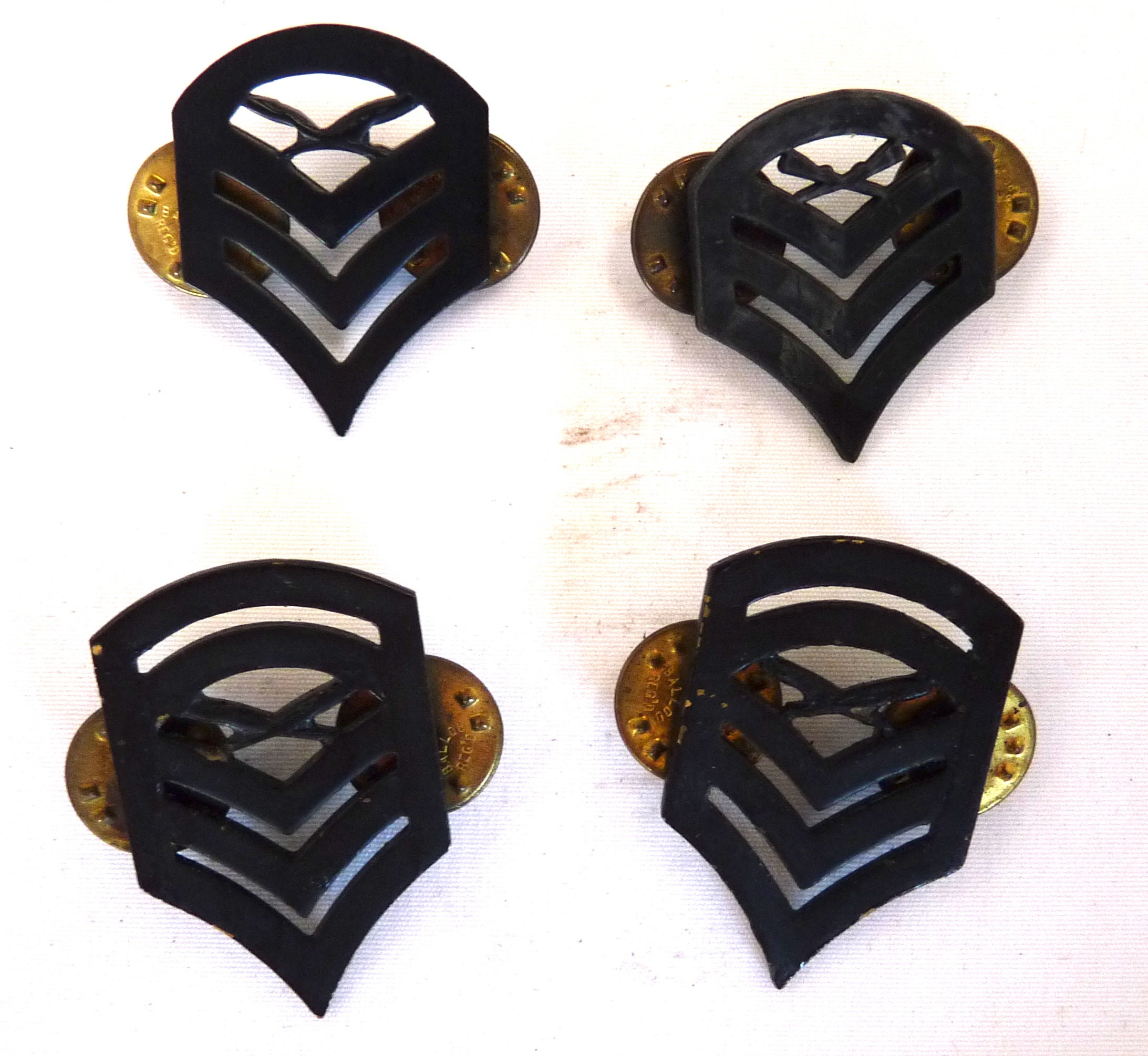 4 Vintage US Marine Military Sgt Rank Pins USMC Brass Chevron Rifles ...