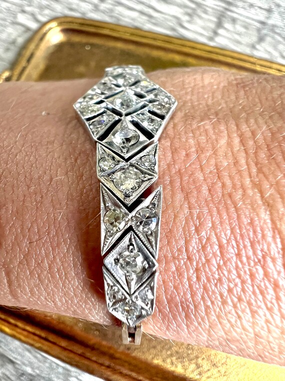 Antique Diamond Bracelet: Old mine and Old European c… - Gem