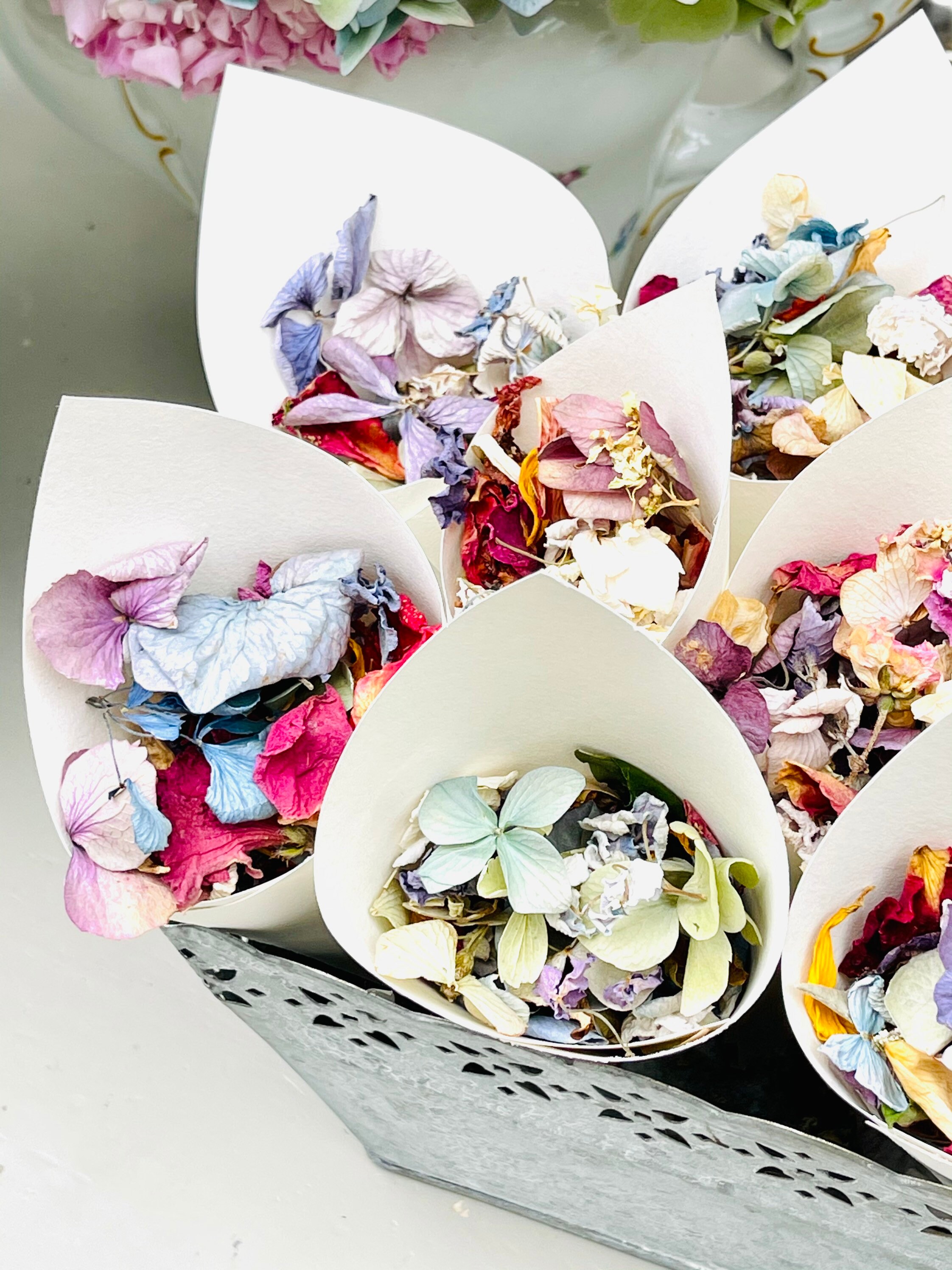Paper & Party Supplies Personalised Confetti Throw Bags Wedding Flower ...