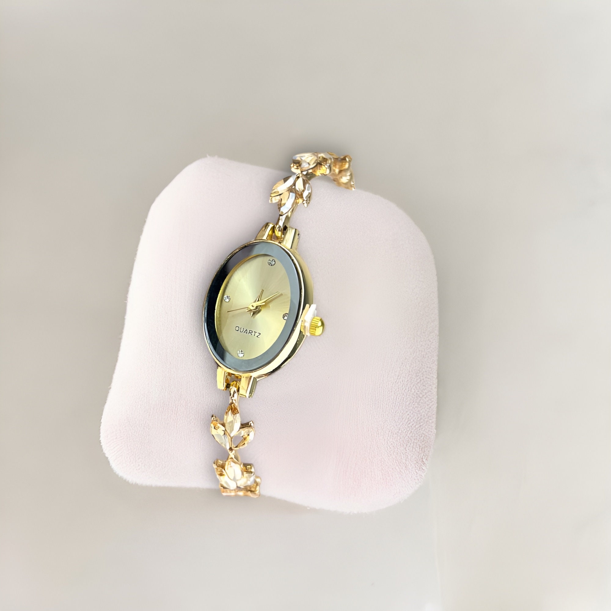 Adjustable Oval Gold Watch Vintage Women's Watch Luxurious Small Face ...