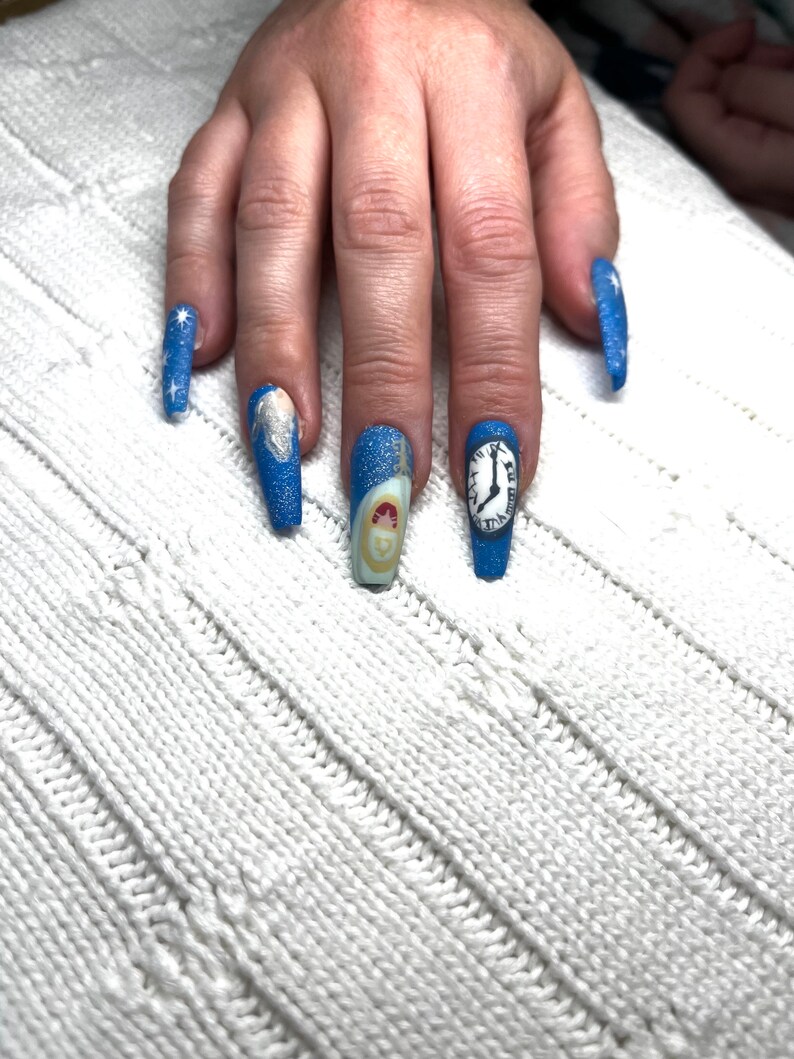 Cinderella Inspired Press on Nails - Etsy