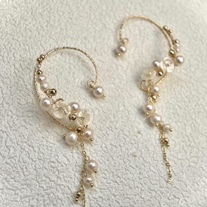 Bridal Ear Wrap,pearl Ear Cuff, MOP Tiny Flower Statement Earring, Cuff ...