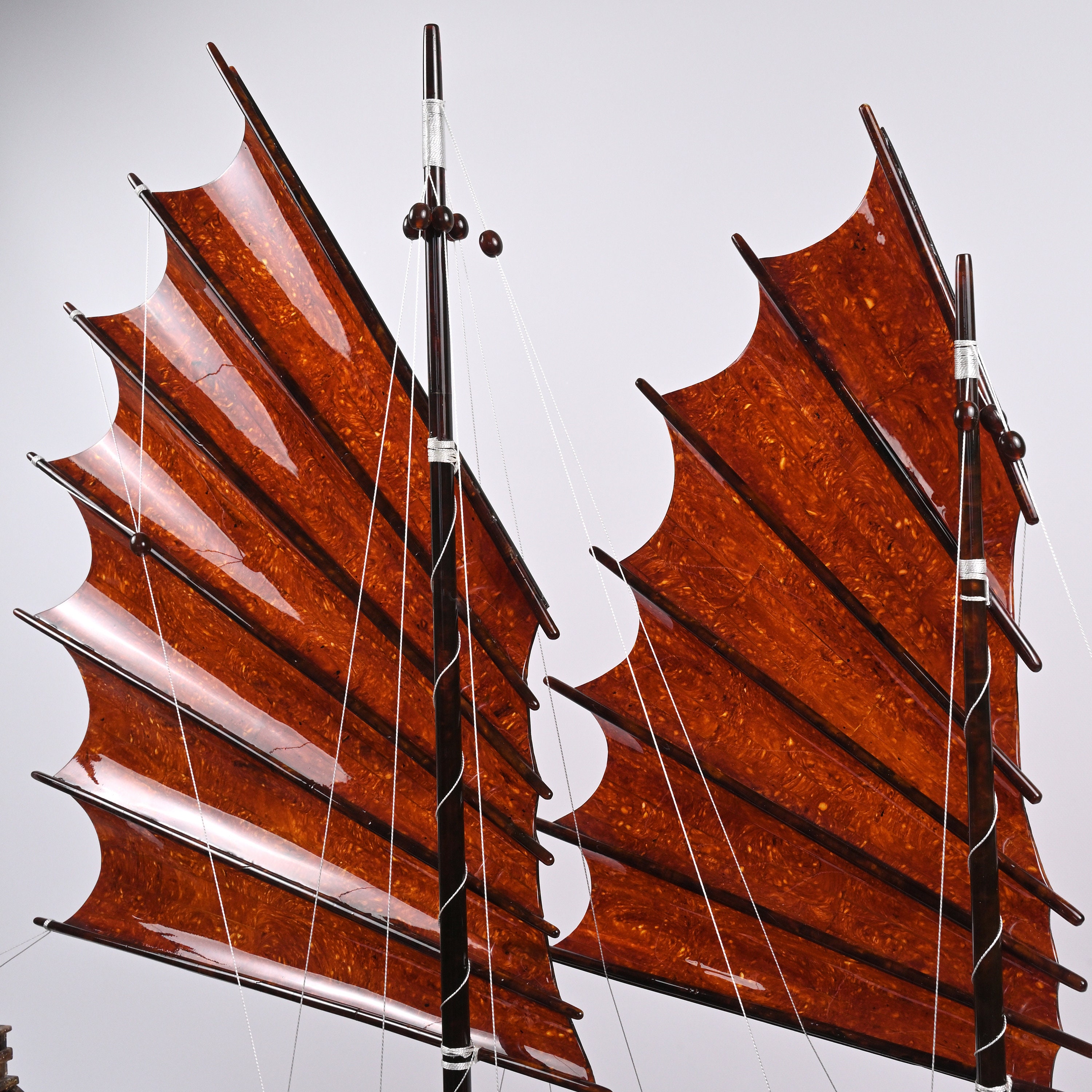 Luxury Amber Chinese Junk Model Natural Amber Ship Decoration Amber ...