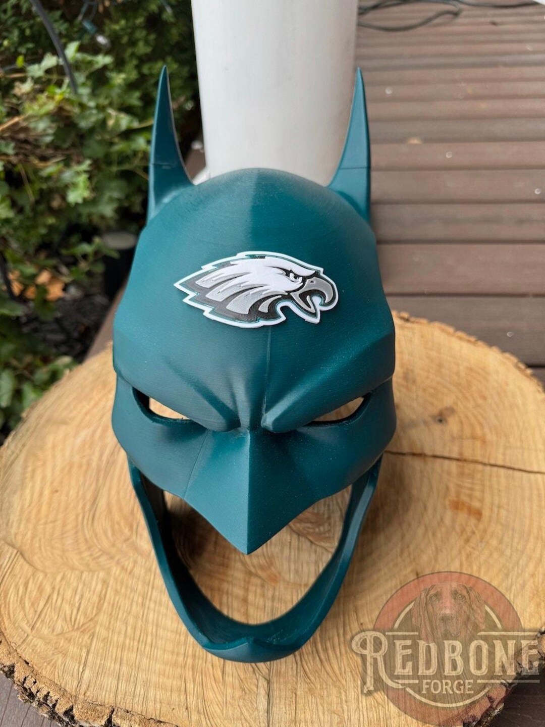 The Ultimate Philadelphia Eagles Fan Batman Helmet Man Cave, Game Day ...