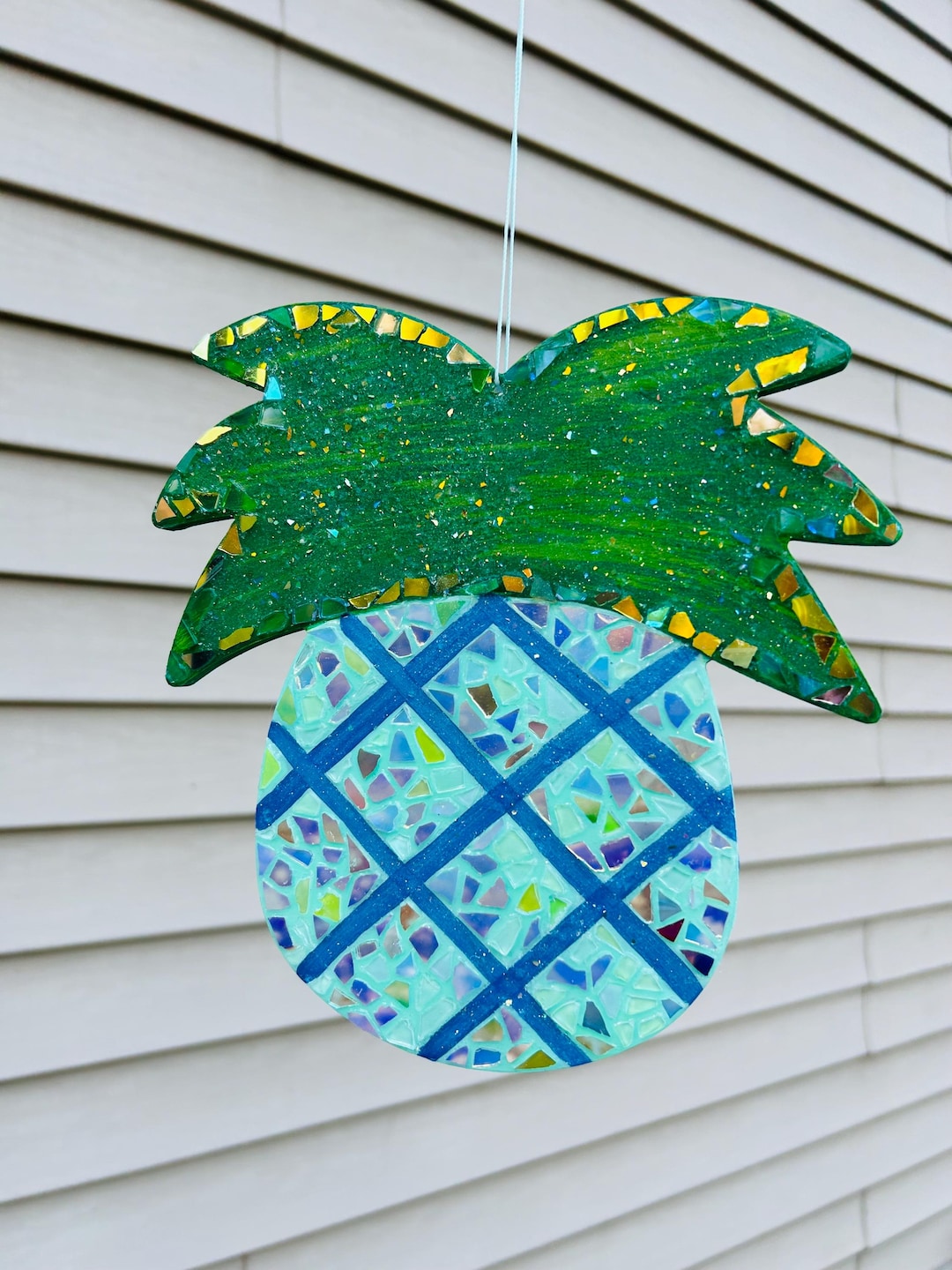 Pineapple.. Blingthingzbylori.. Whirligigs Wind Spinner .. Yard Art ...