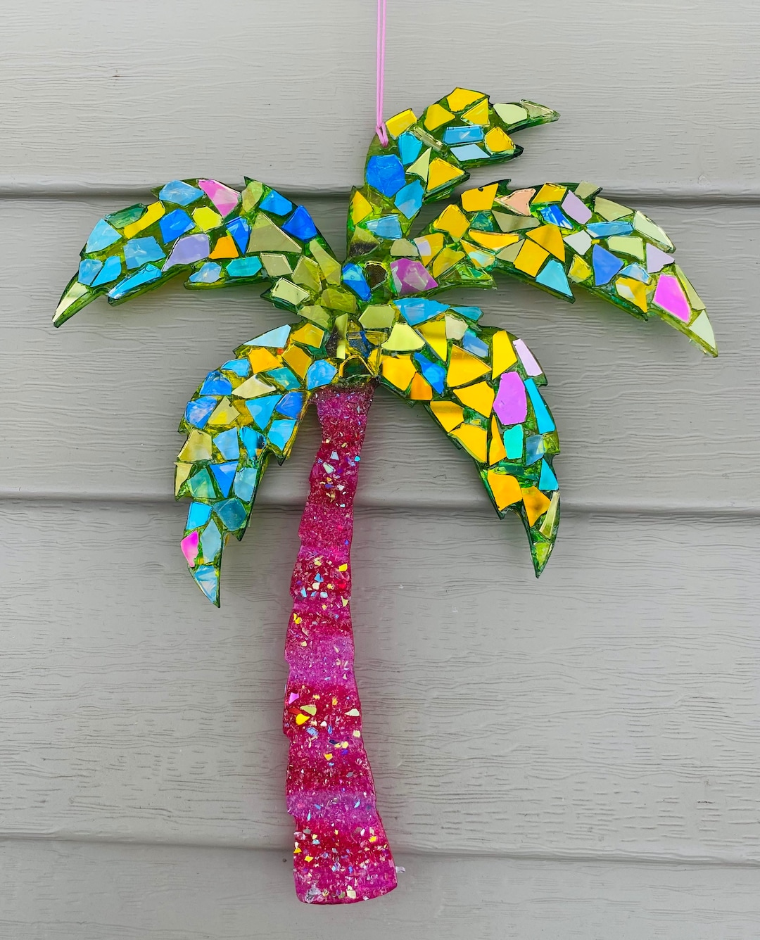 Palm Tree .. Blingthingzbylori.. Sun Catcher.. Whirligigs Wind Spinner ...