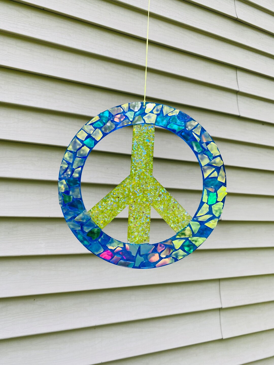 Peace Sign.. Blingthingzbylori.. Garden Art .. Peace Sign Lover Item ...