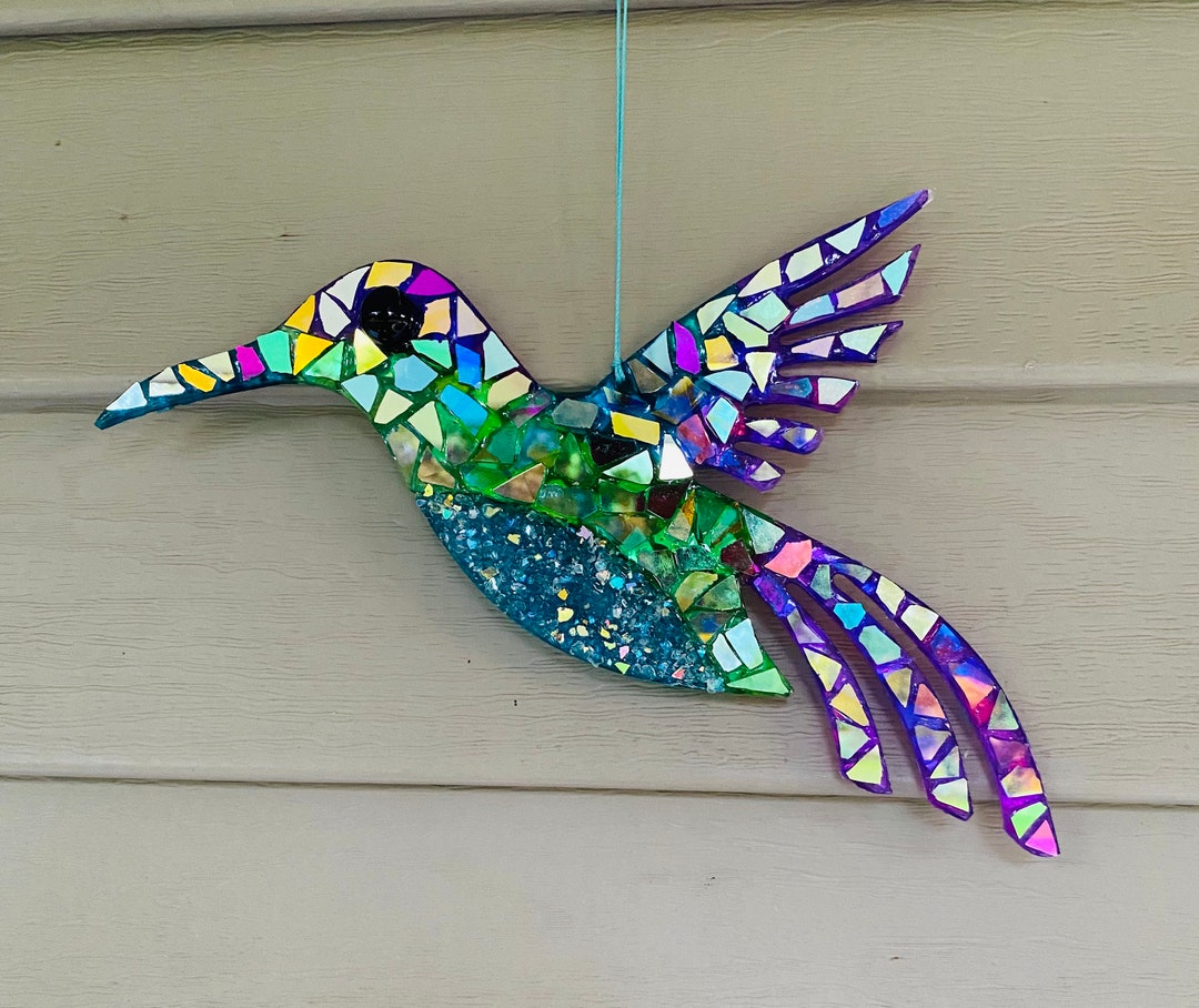 Hummingbird.. Blingthingzbylori .. Suncatcher.. Hummingbird Suncatcher ...