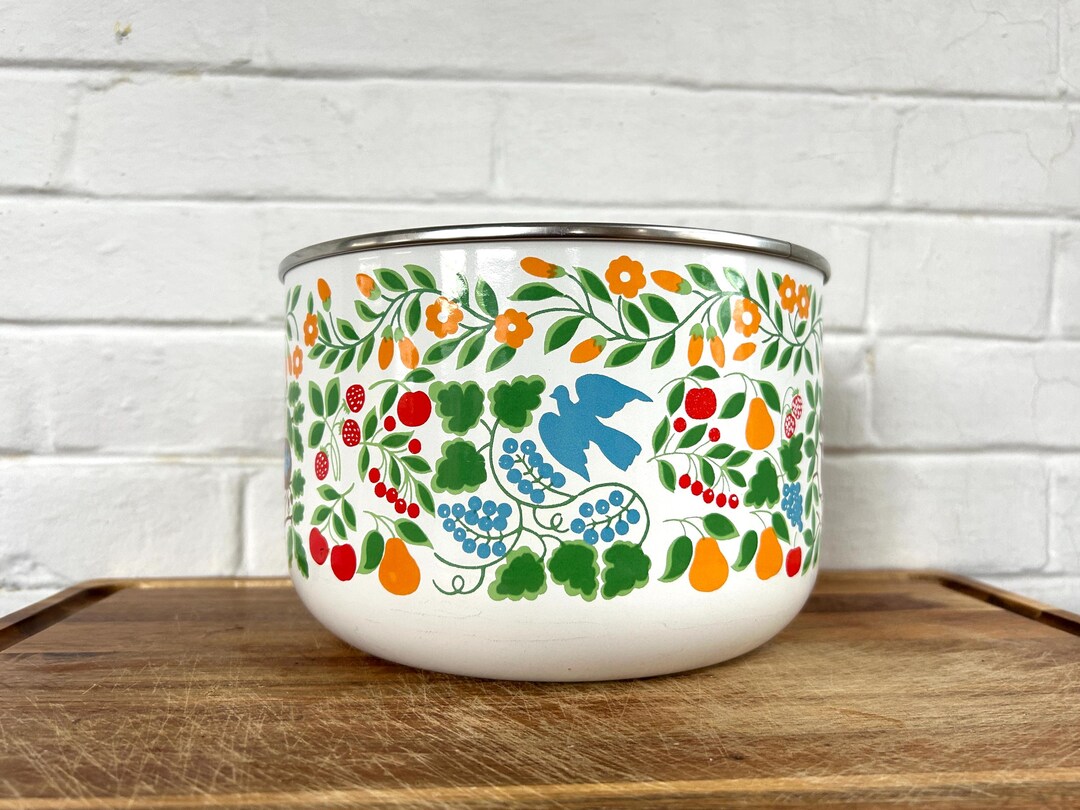 1960's Danish & Folk Kobe Kitchen Enamel Mixing Bowl - Etsy