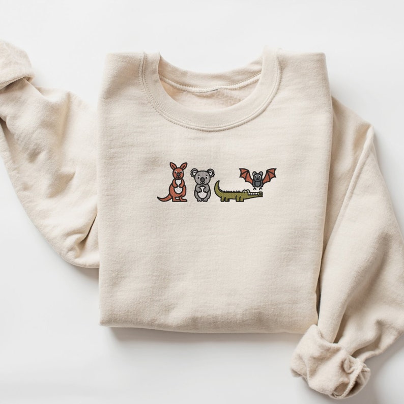 Outback Animals Border Embroidery Design, Kangaroo, Koala, Crocodile ...