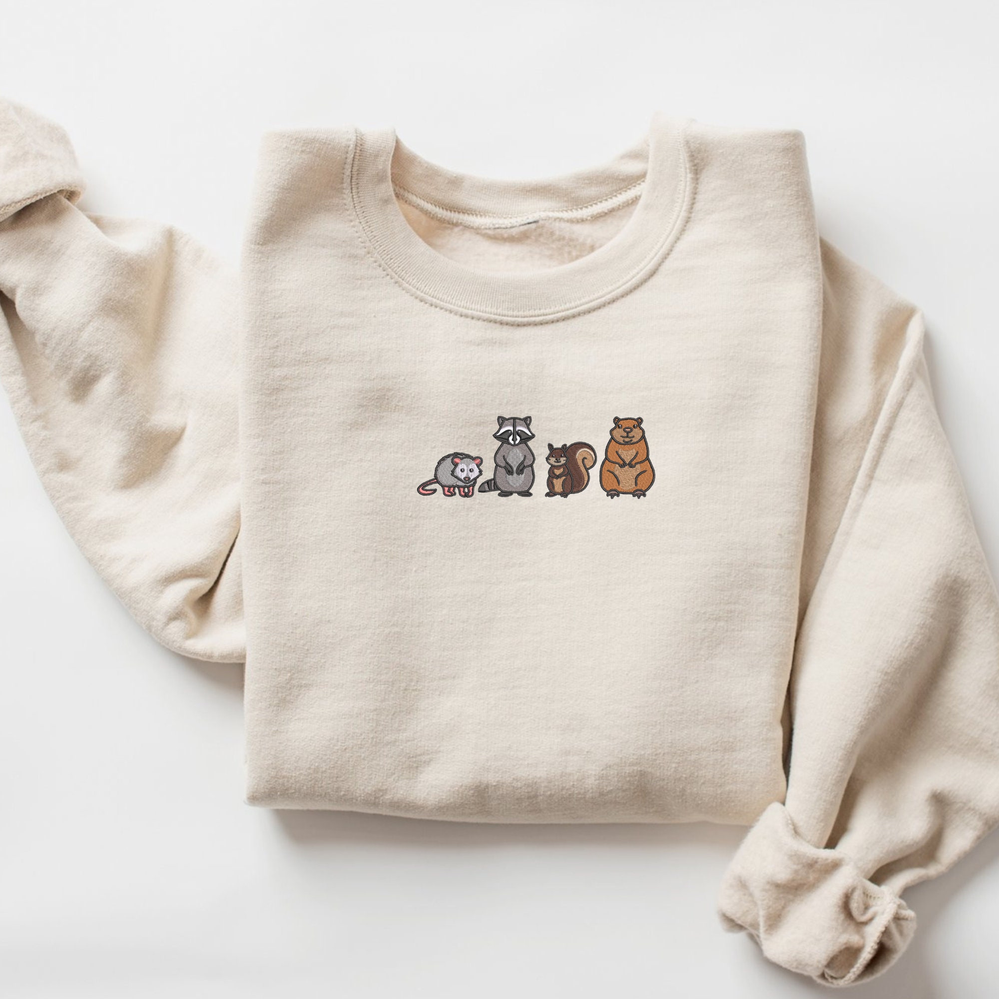 Woodland Animals Border Embroidery Design, Opossum, Raccoon, Squirrel ...