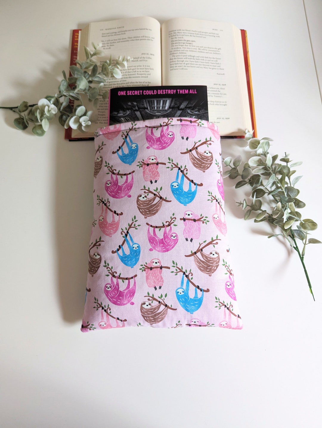 Large Sloth Book Sleeve / Pink Padded Book Sleeve With Sloths, Sloth ...
