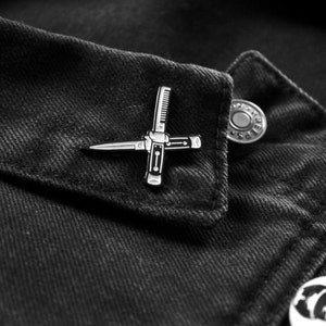 Crossed Switchblade Comb & Switchblade Knife Enamel Pin - Etsy