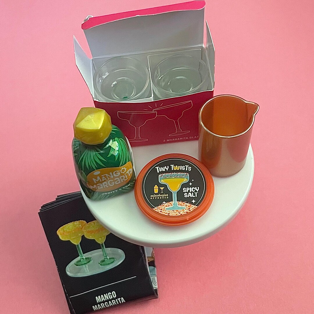 Miniverse Happy Hour Mango Margarita 21 Make Minature Alcoholic Drinks ...