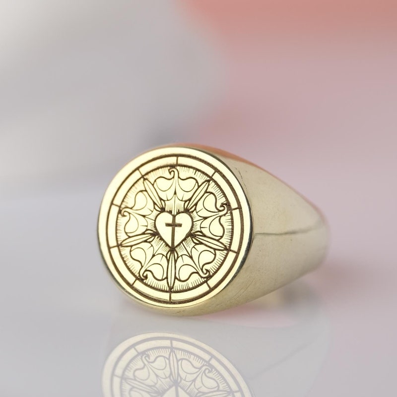 Luther Rose - Etsy