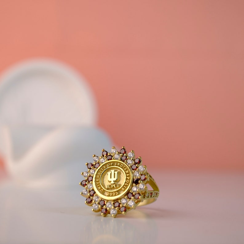 Custom Graduation Ring for Her College Class Ring With Stone - Etsy