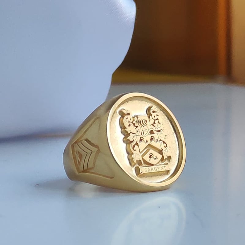 Gold Family Crest - Etsy